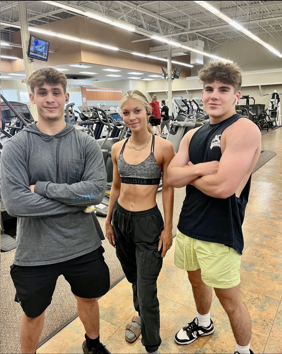 5 Reasons Working Out with Friends is Better than Solo Workouts ...